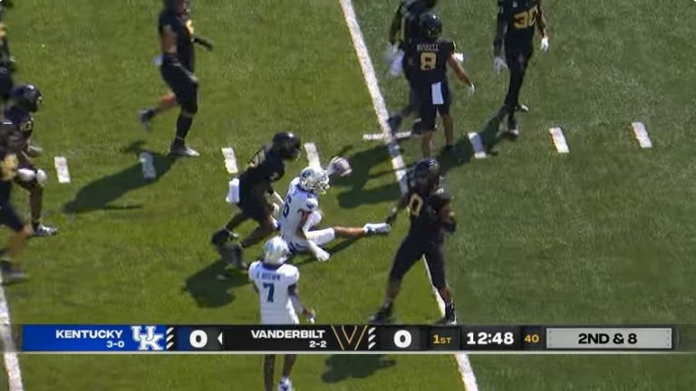 Kentucky overpowers Vanderbilt to move to 4-0 - Nation of Blue