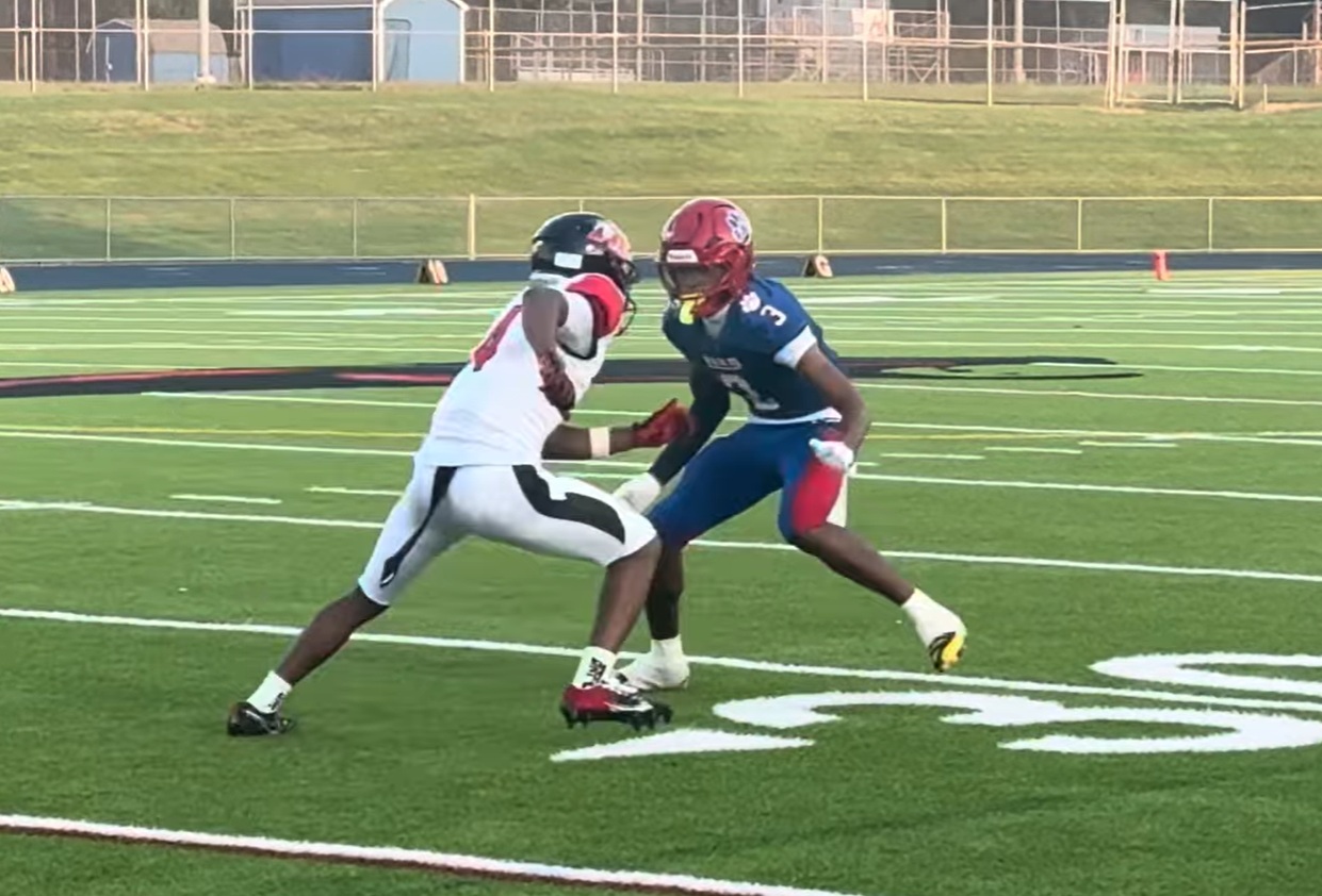 Four-Star Defensive Back Andre Clarke Signs with Kentucky - Nation of Blue