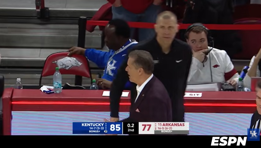 Kentucky Stuns No. 15 Arkansas in Bud Walton Arena - Nation of Blue